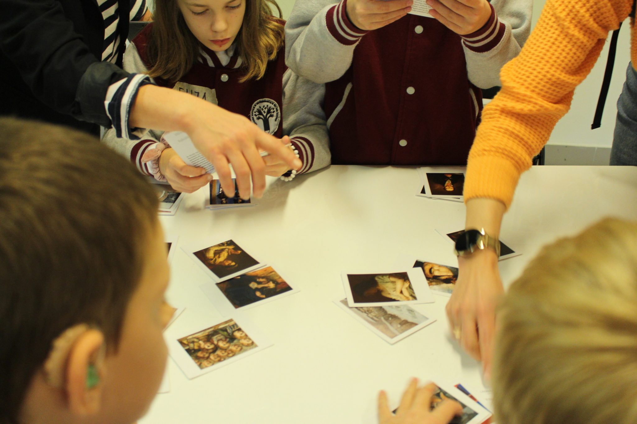 Edukacinės veiklos parodoje „Lygtis su nežinomaisiais. Lietuvių ...